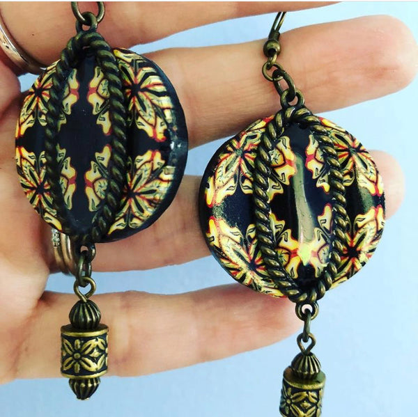 Tiny Pandora Crafting Boutique